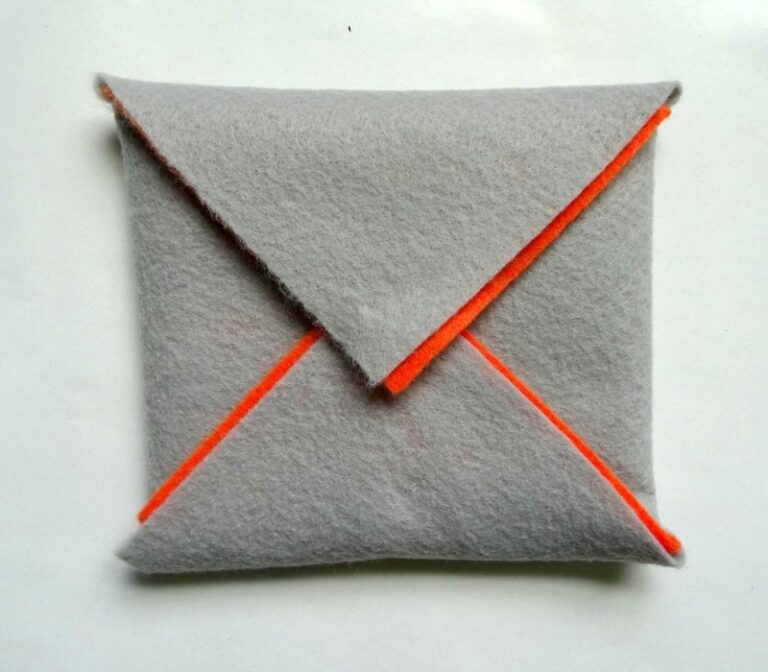 Four Fabulous (and Easy) Felt Pouches - And Then Home